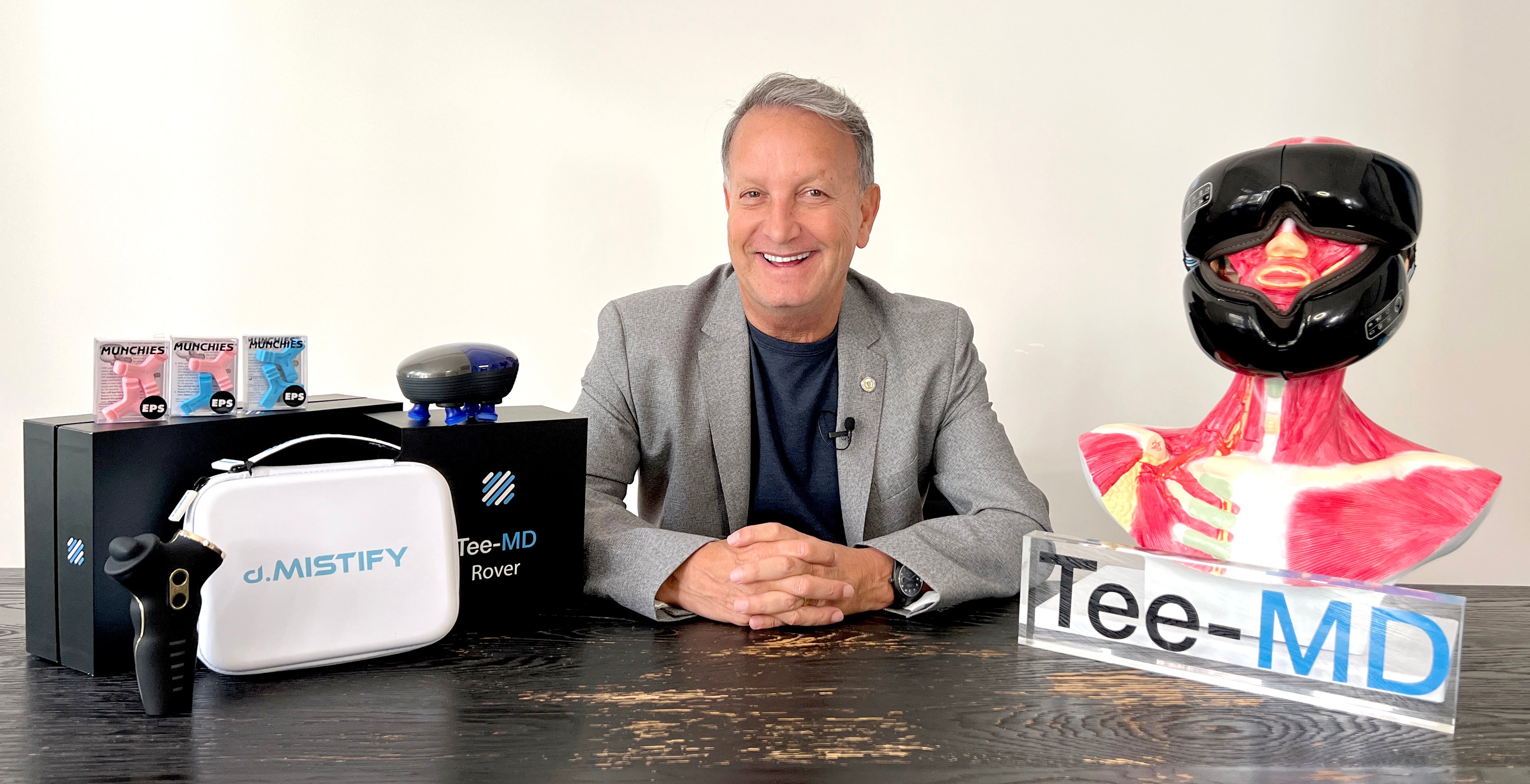 About Dr David Penn – 1122CORP